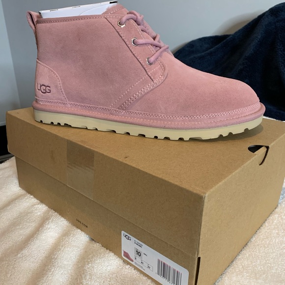 UGG | Shoes | Brand New Exclusive Color Perfect For The Holidays | Poshmark